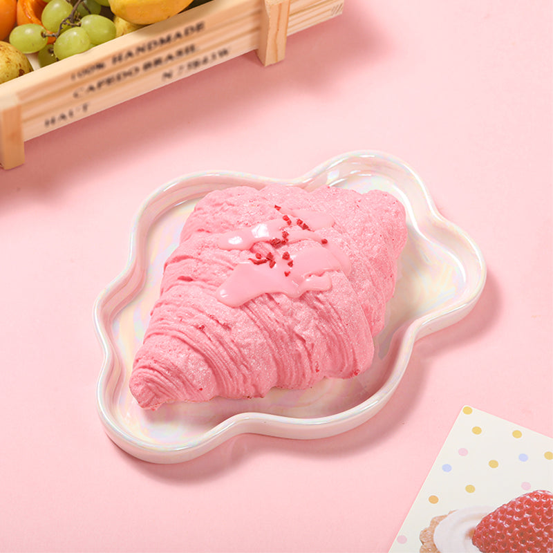 Strawberry Croissant Slow Rising Squishy – FUFUSQUISHY